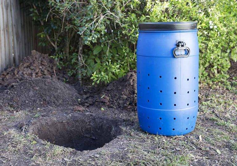 DIY Dog Poo Compost Bin - The Green Hub
