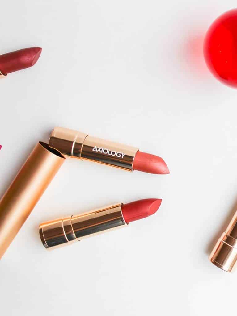 7 Zero Waste Beauty Brands You Need in Your Makeup Bag - The Green Hub