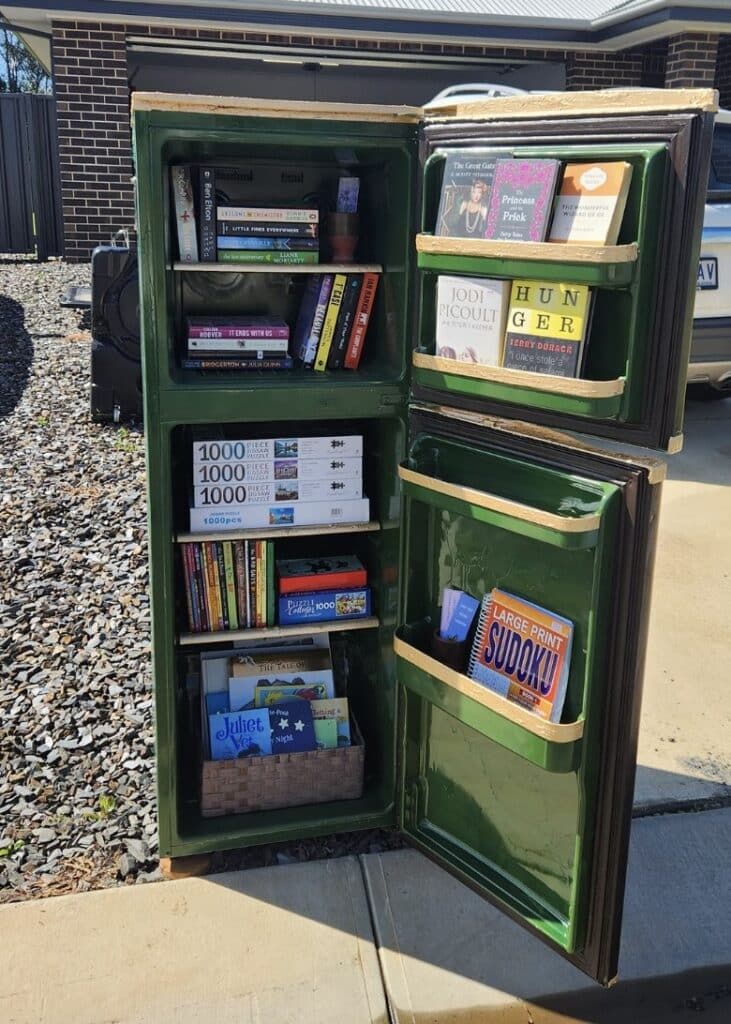 How to Start Your Own Street or Borrow Library - The Green Hub
